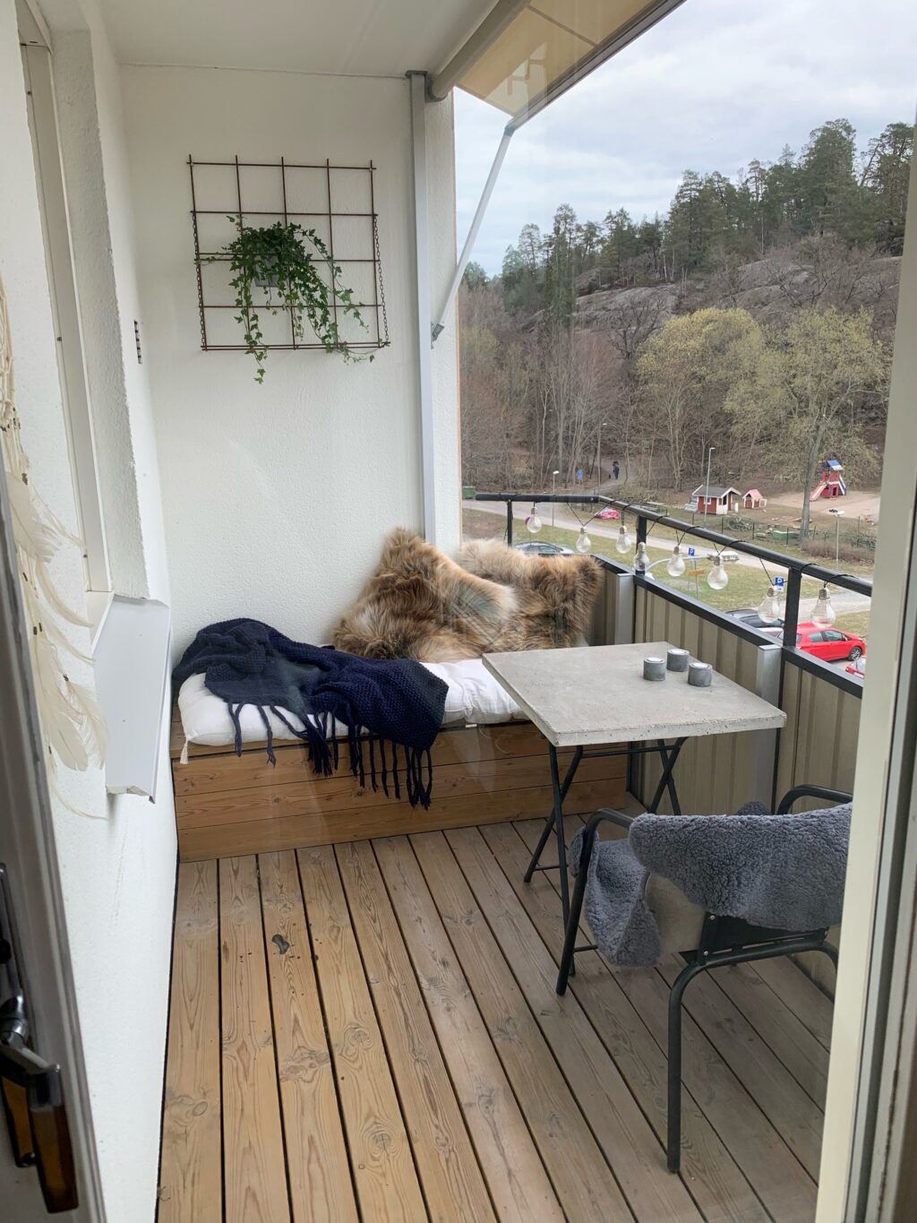 Balkongmarkis R100 - Riviera fönstermarkis